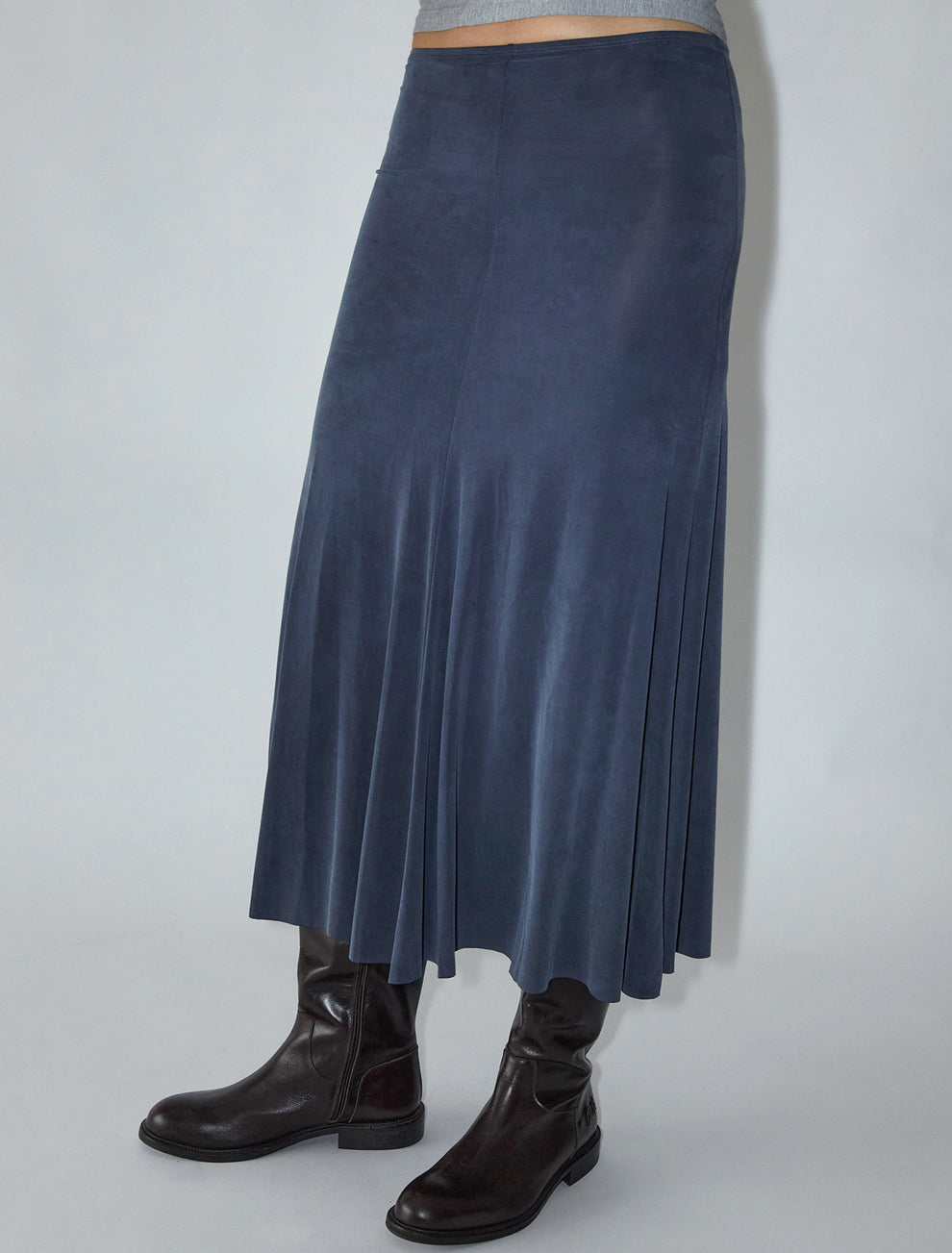 VICKY-Navy flared cupro skirt – paloma wool
