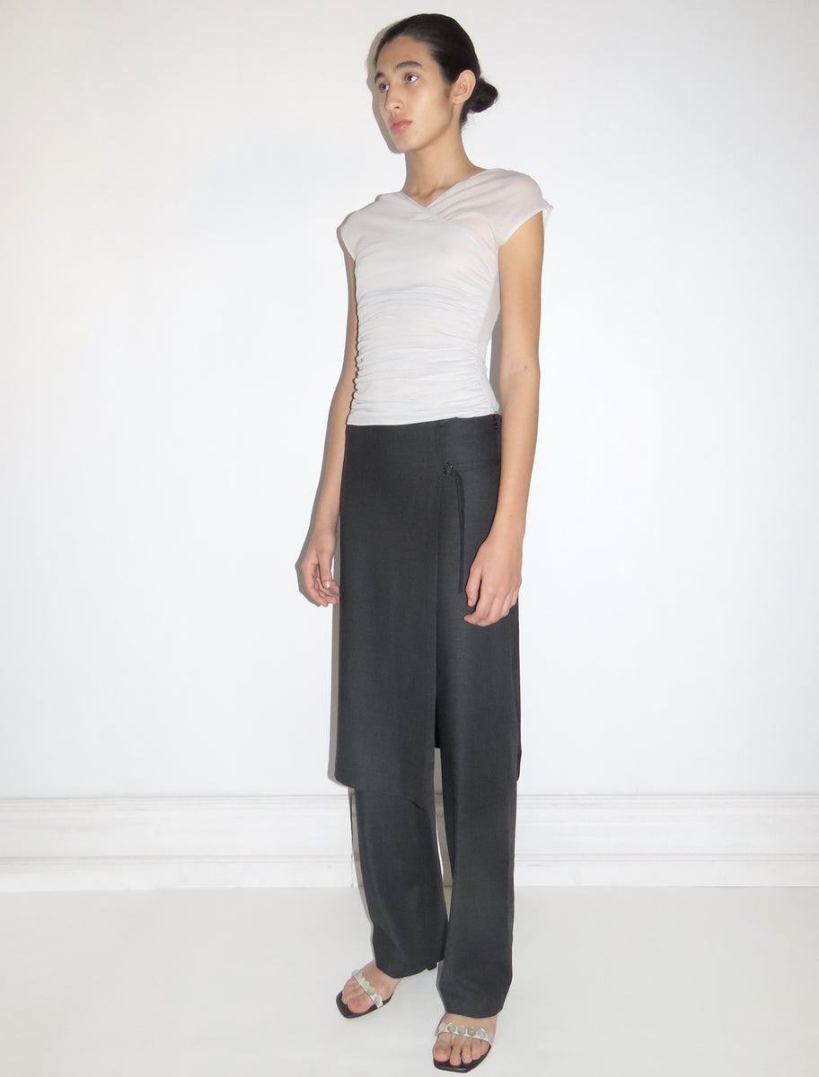 LOW ARCHIVE-Grey straight leg pants with overlapping long fixed skirt