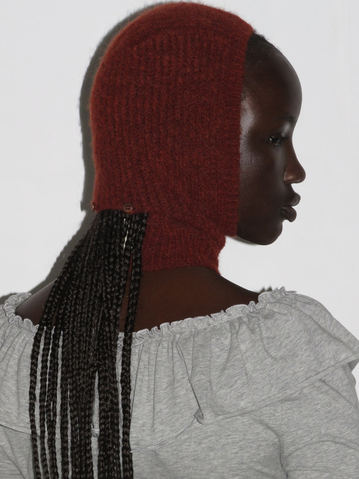 BUTTONS ANGELS-Rust balaclava with buttons on the back – Paloma Wool