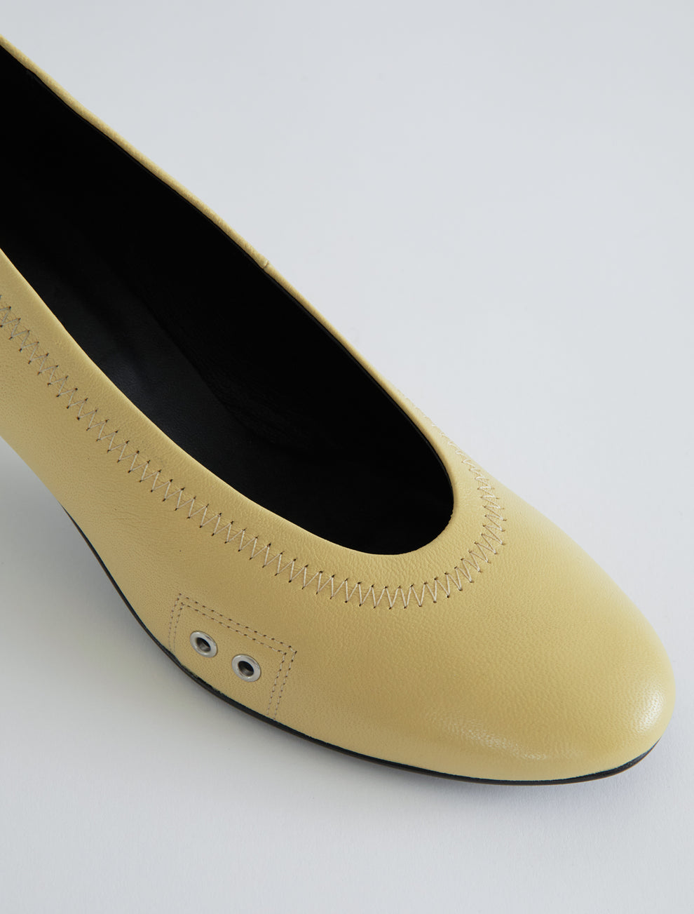 UMA-Amarillo Pastel – paloma wool